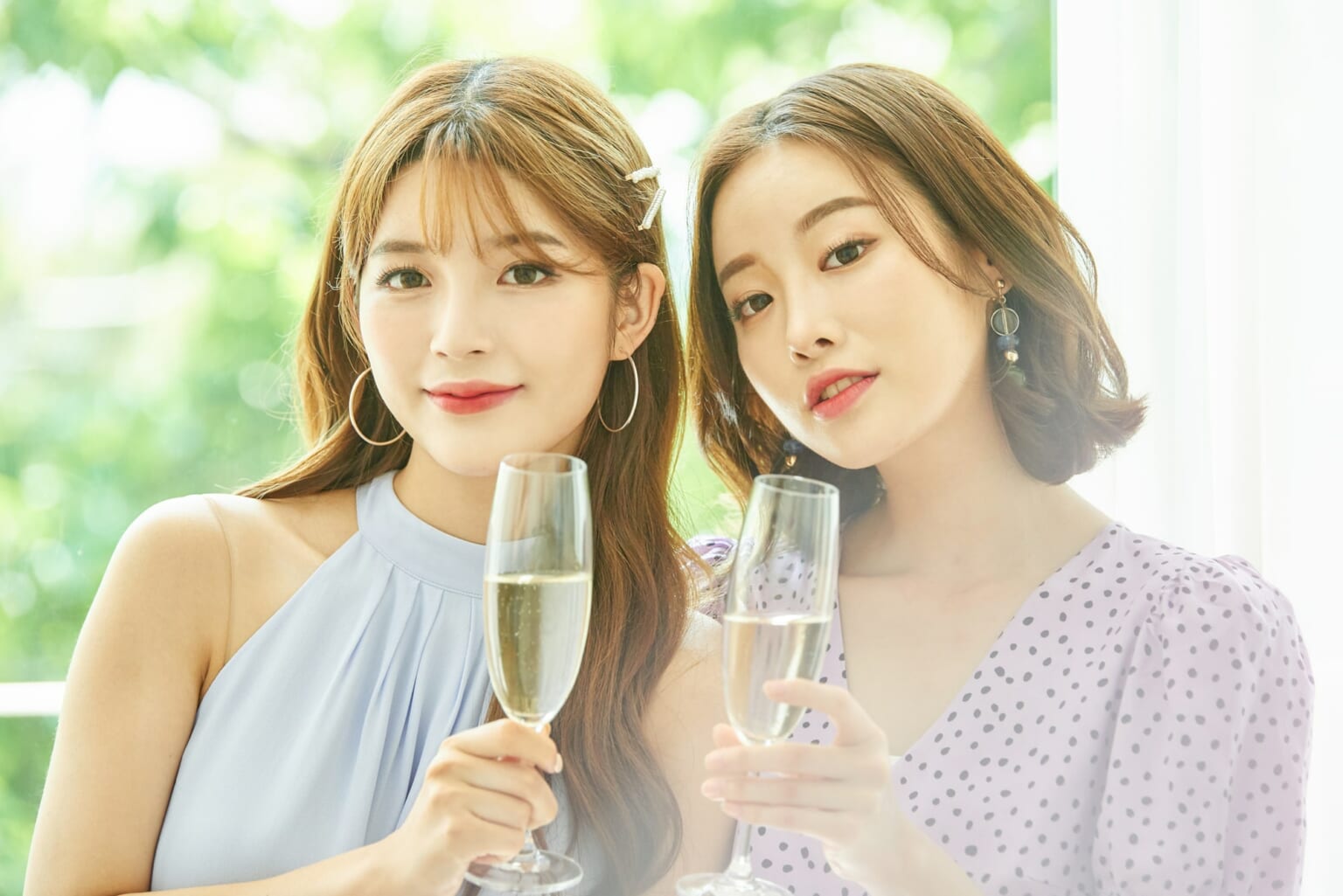 新しい婚約の証【婚約証書】とは？婚前の取り決めやプロポーズにも | Wedding Diary